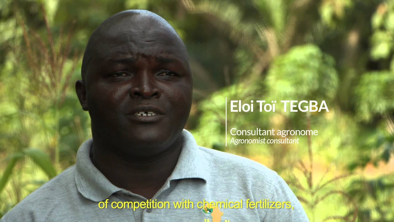 AFRICOMPOST - compostage des déchets en Afrique - YouTube