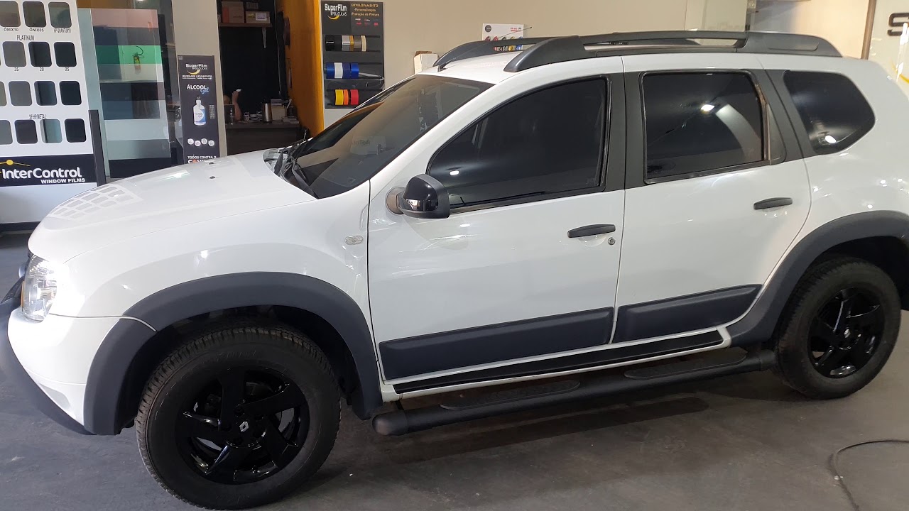 Renault Duster Personalizado fizemos película e Envelopamento grade ...