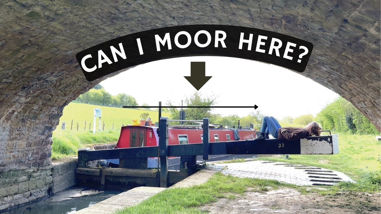 How to Moor a Narrowboat | Where to Moor? | Advice - YouTube