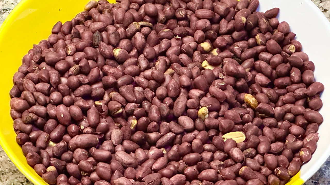 Easy Way To Make Roasted Pea Nuts |Ground Nuts at Home .Miss Dee Ug ...