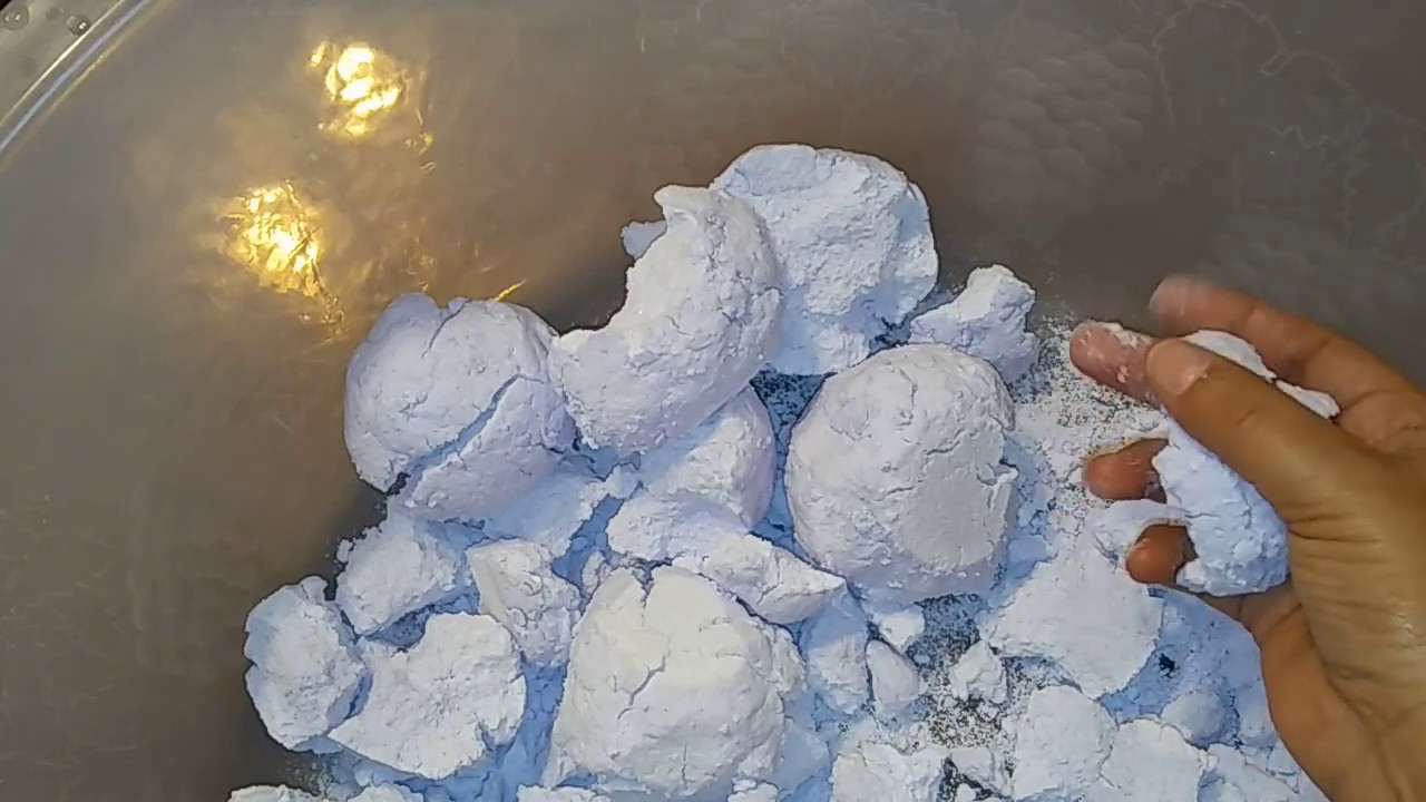 ASMR ~ Washing Powder Crumbles - YouTube