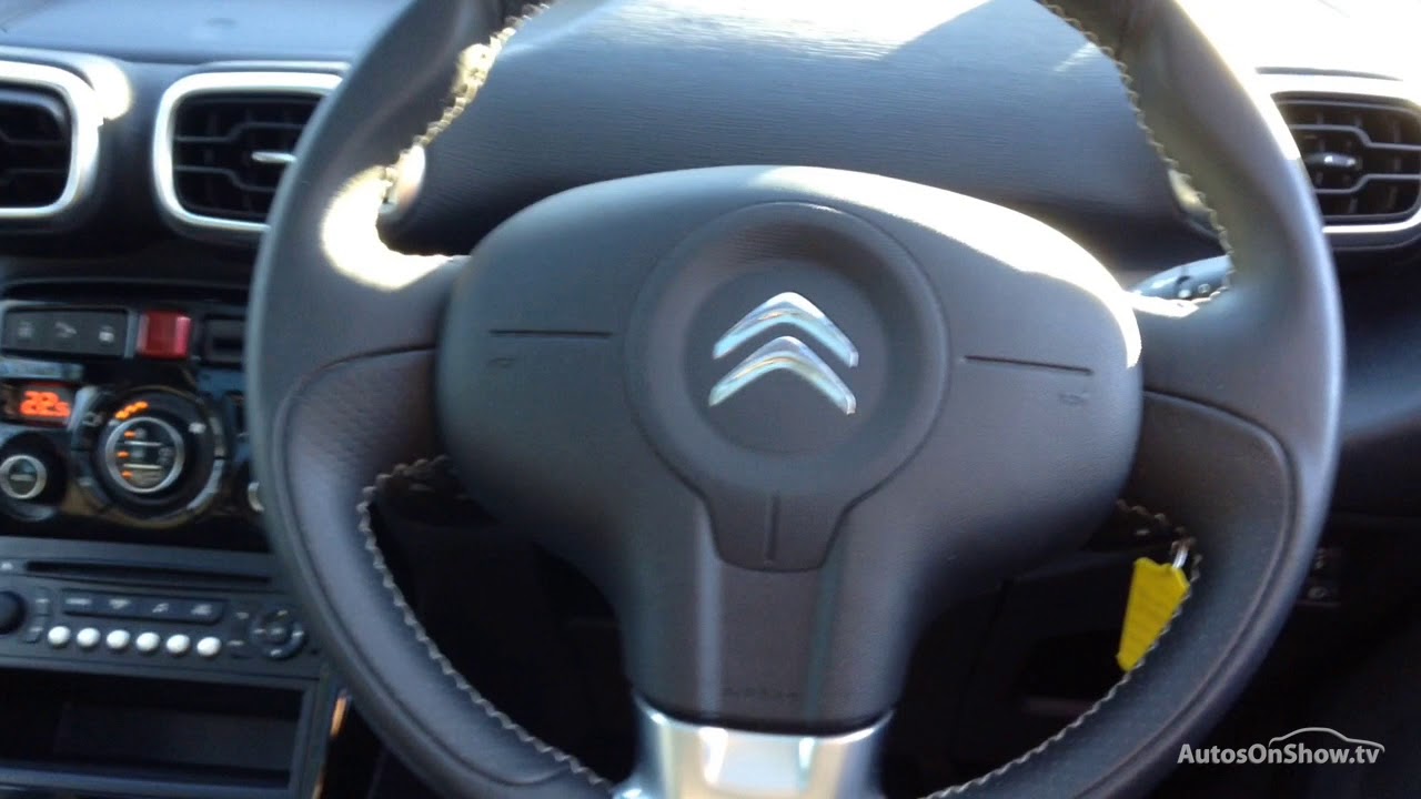 CITROEN C3 BLUEHDI PLATINUM PICASSO RED 2016 - YouTube