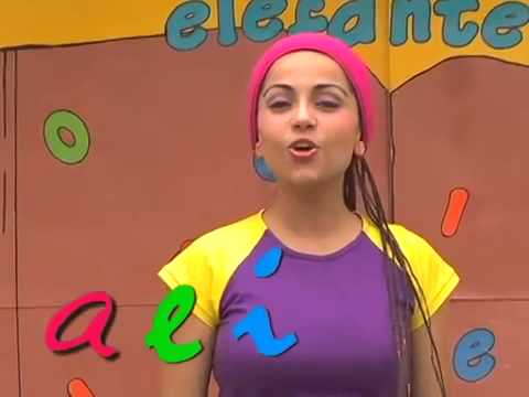 Las vocales ( cantando aprendo a hablar) - YouTube