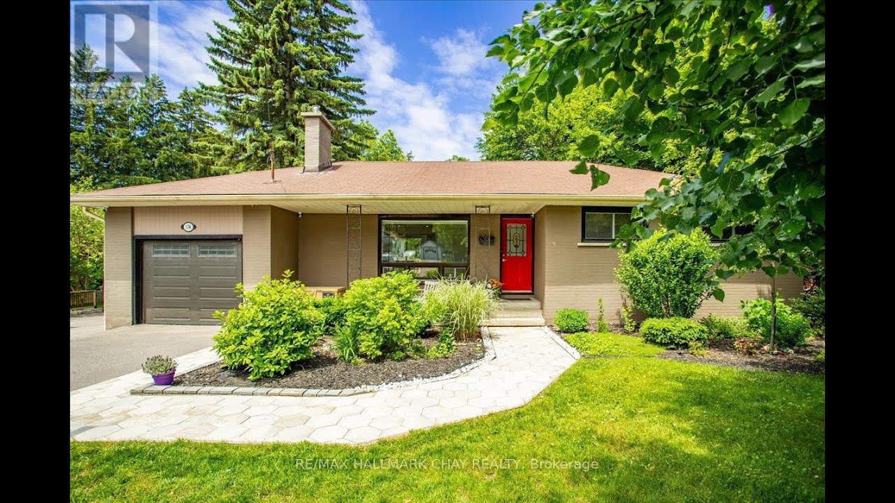 174 CODRINGTON STREET | Barrie Real Estate - YouTube