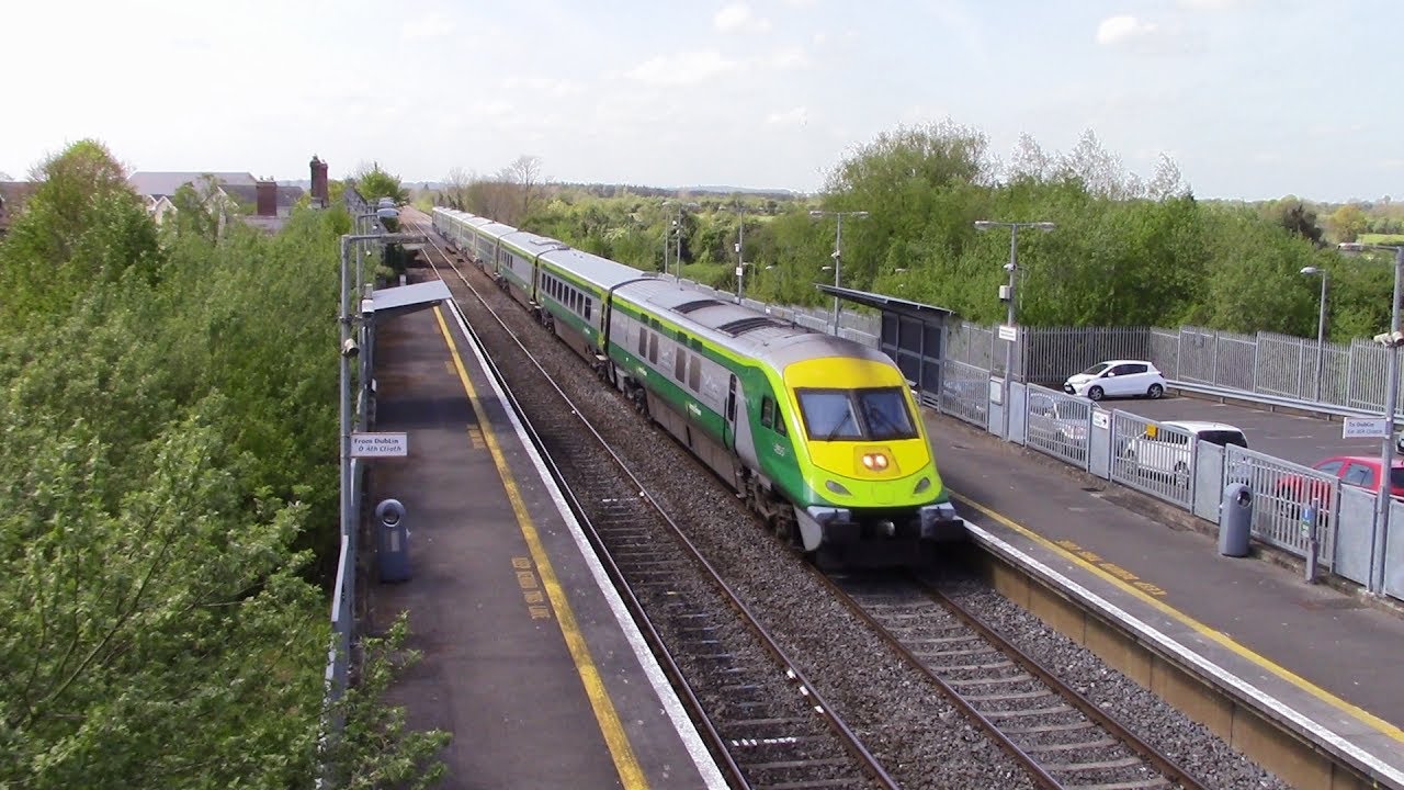 IE 201 Class locos + Mk4 sets at Monasterevin 5/5/17 - YouTube