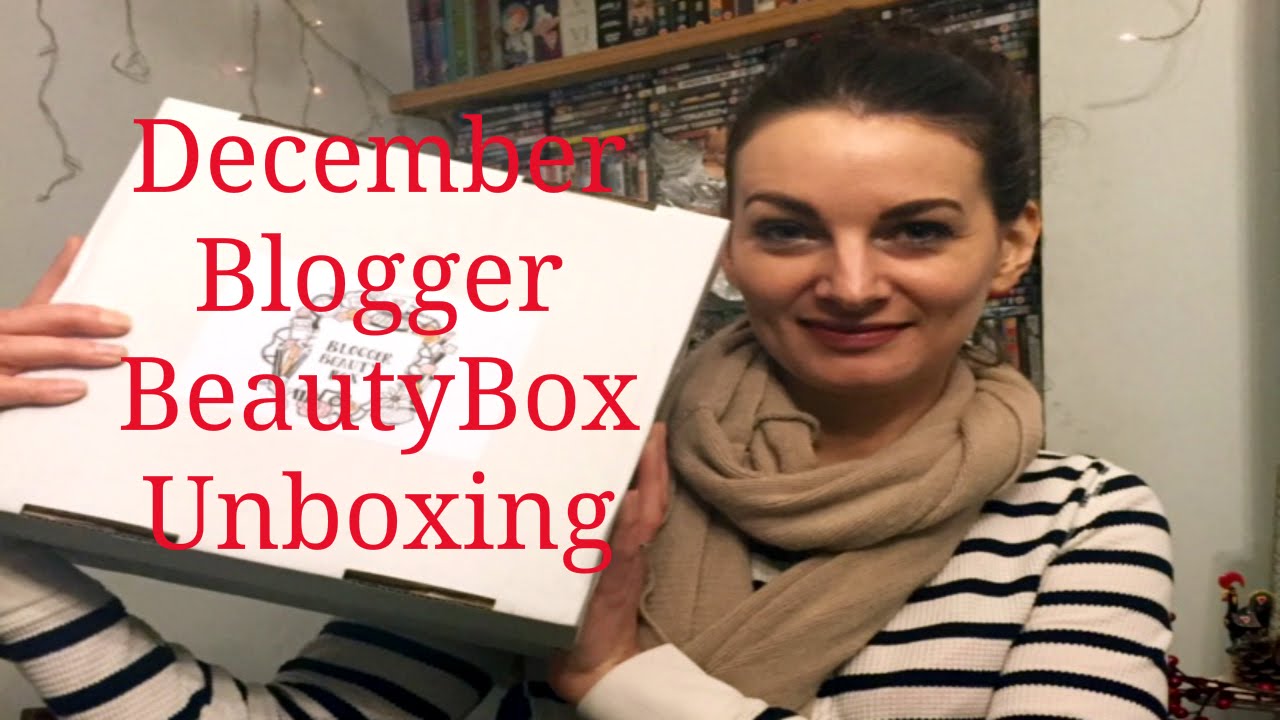 December Blogger Beauty Box unboxing - YouTube