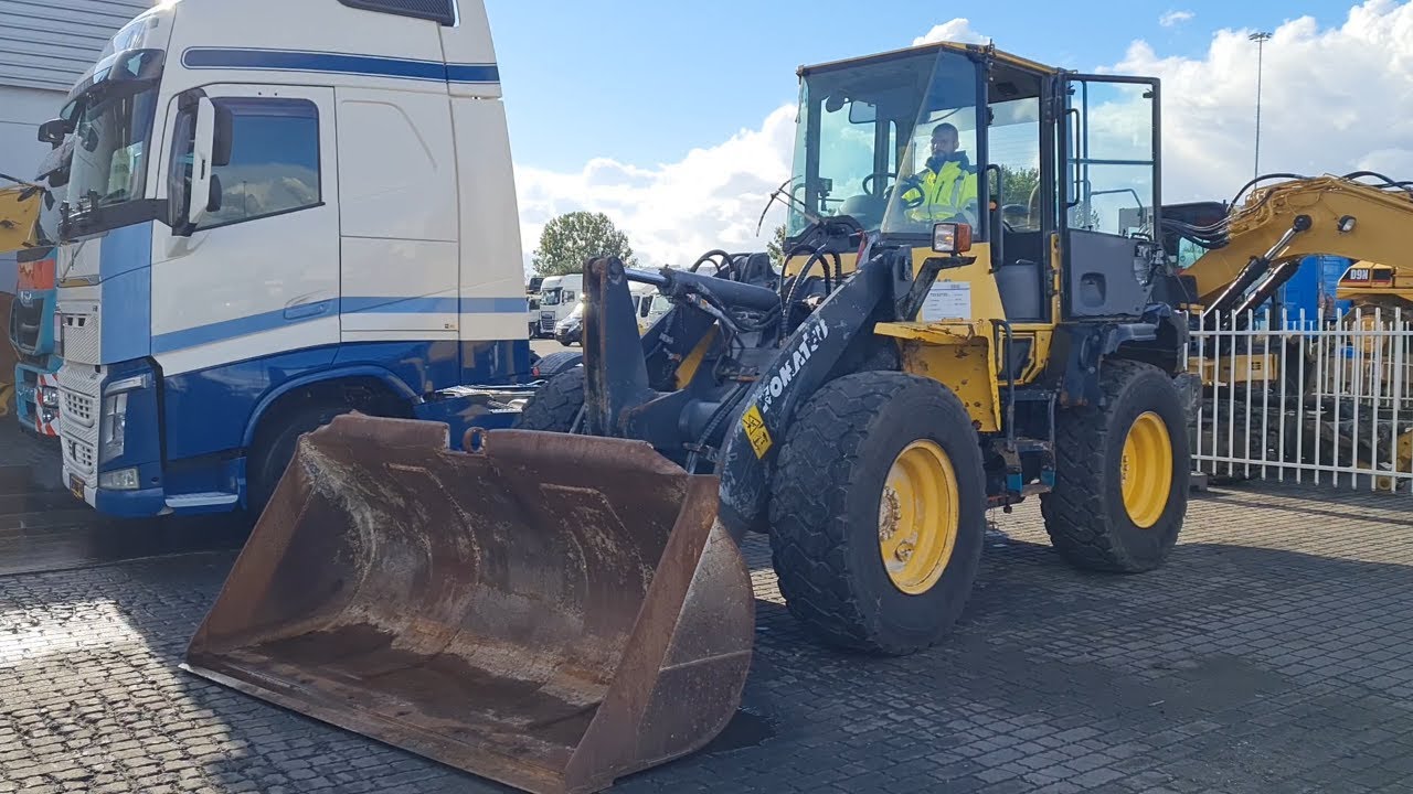 70153705 Komatsu WA150 PZ-6 - YouTube