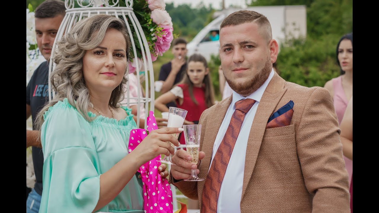 Săndica Filipescu & Formatia Montana-Nunta Liliana & Ciprian.. 2 - YouTube