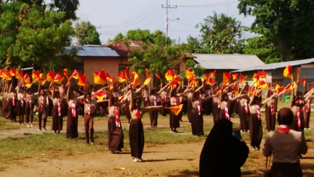 Tarian simafor smp n 1 pulau morotai "wirakarya pramuka se morotai"(2 ...