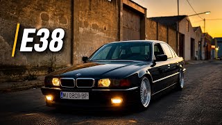 BMW E38 STATIC ON  19’s & COILOVERS 