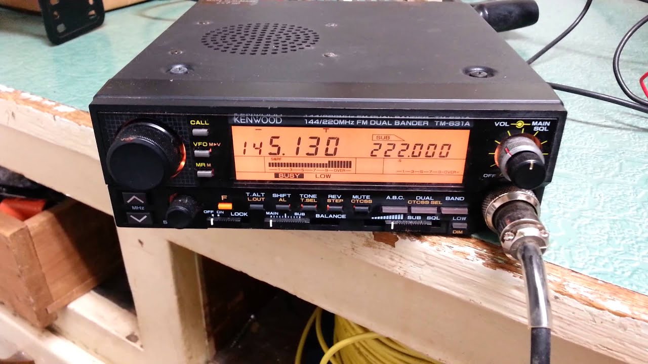 Kenwood TM-631A - YouTube
