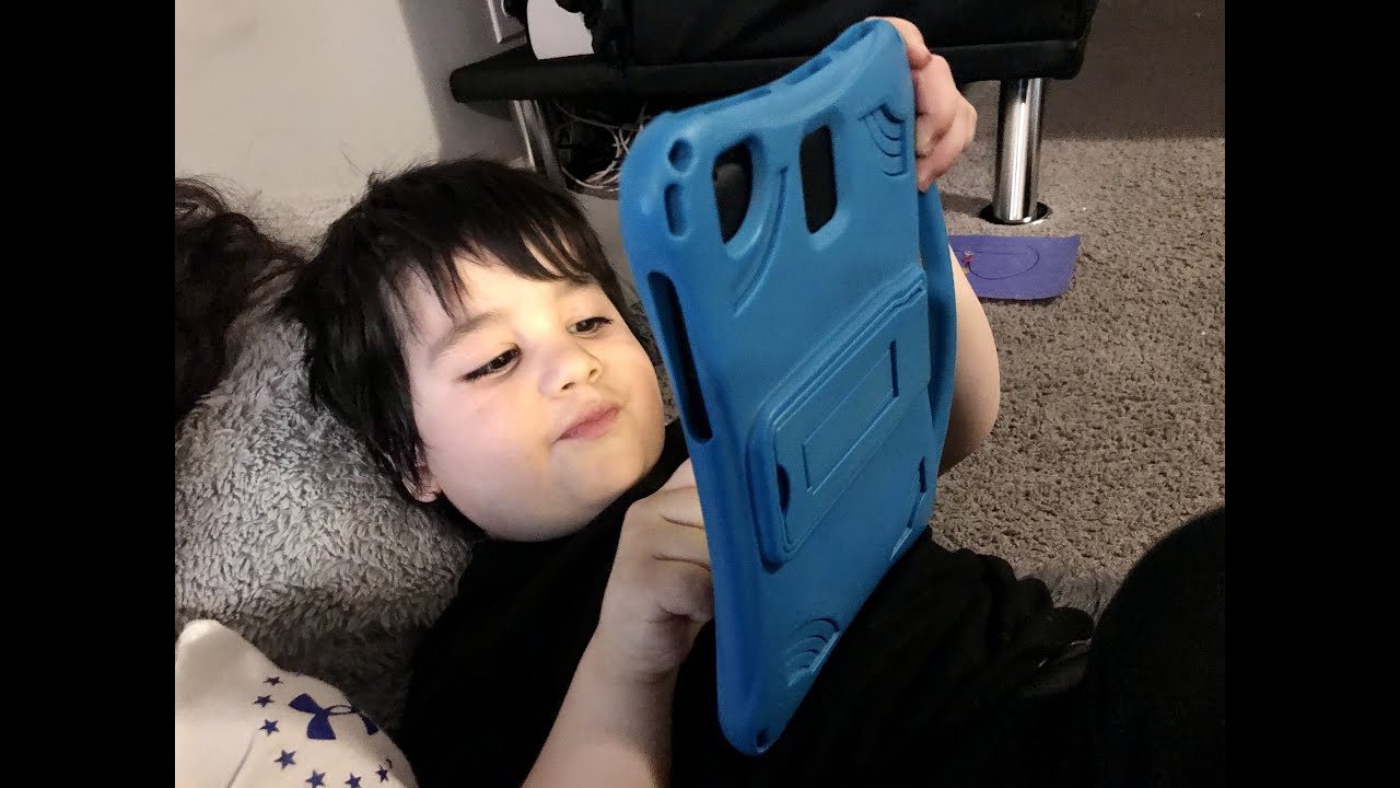 Playing with Tablet, kids books, funny - YouTube