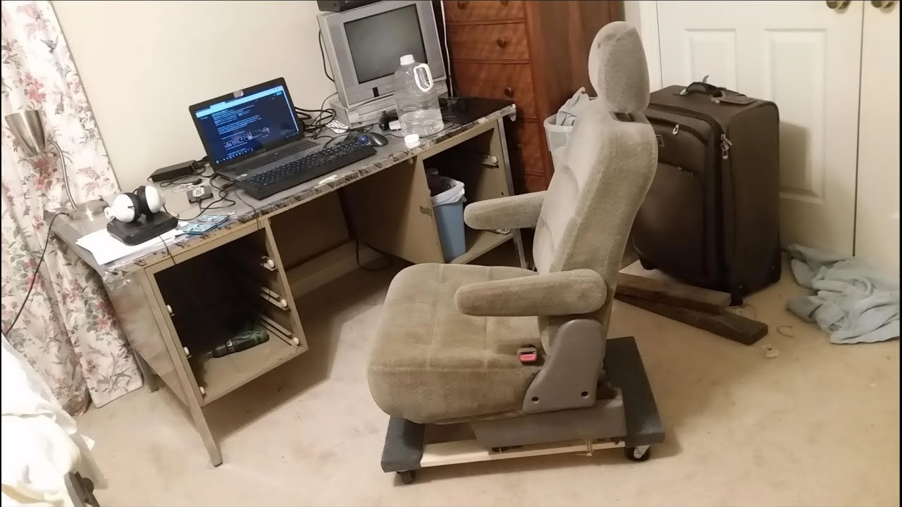 What bad gaming chair looks like in Tarkov - YouTube