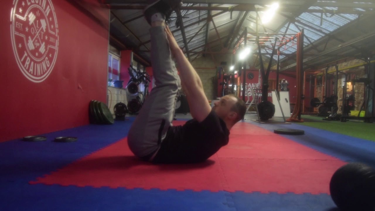 Toe Tap Abs - YouTube
