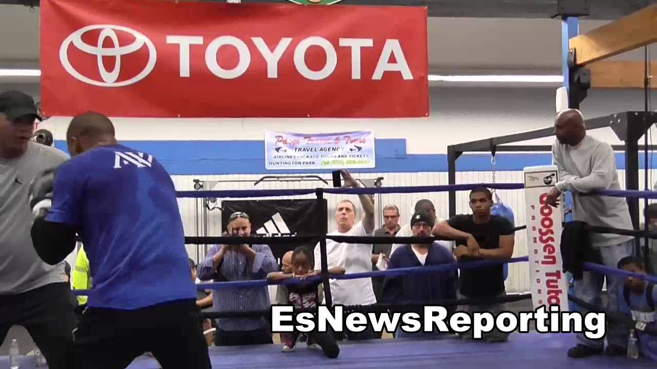 andre ward beast mode on mitts - EsNews Boxing - YouTube