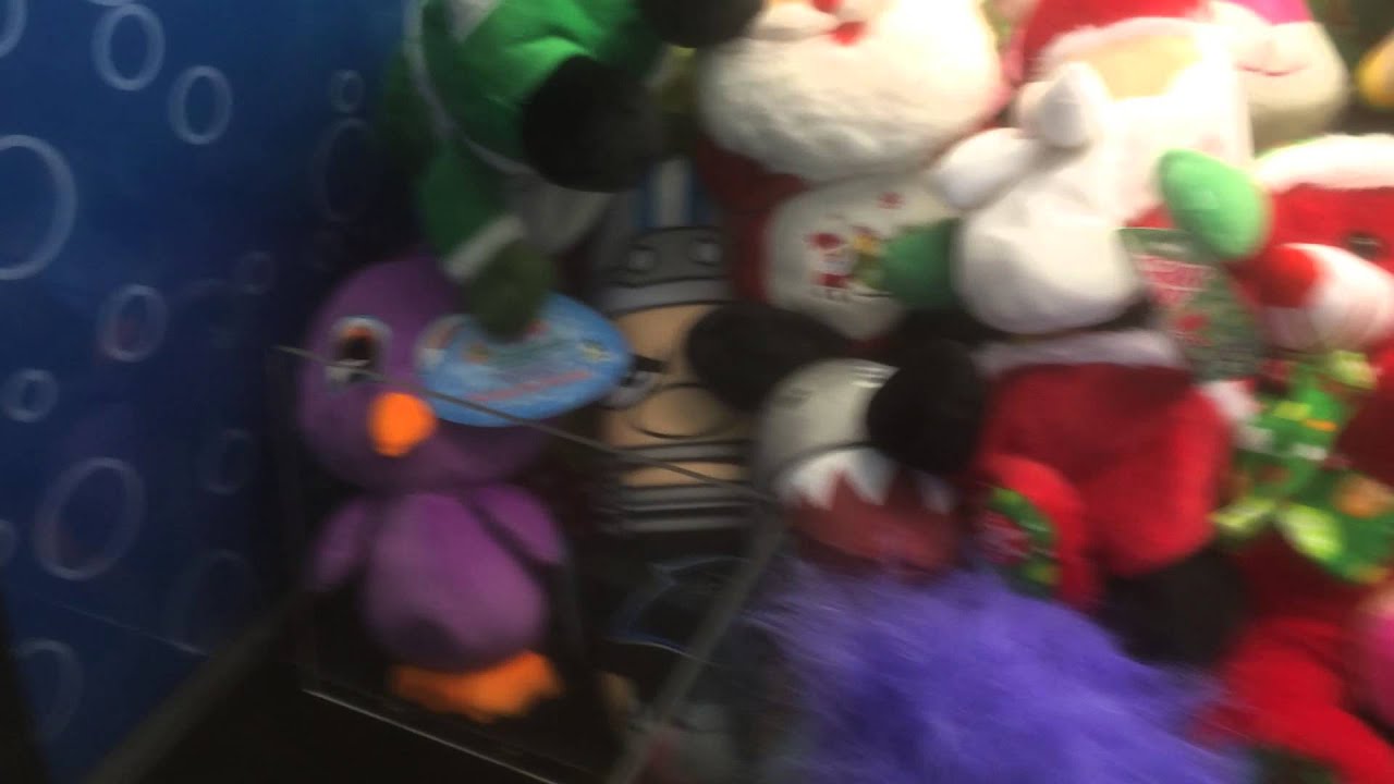 Claw Machine Wins UNLUCKY IRISH SANTA - YouTube