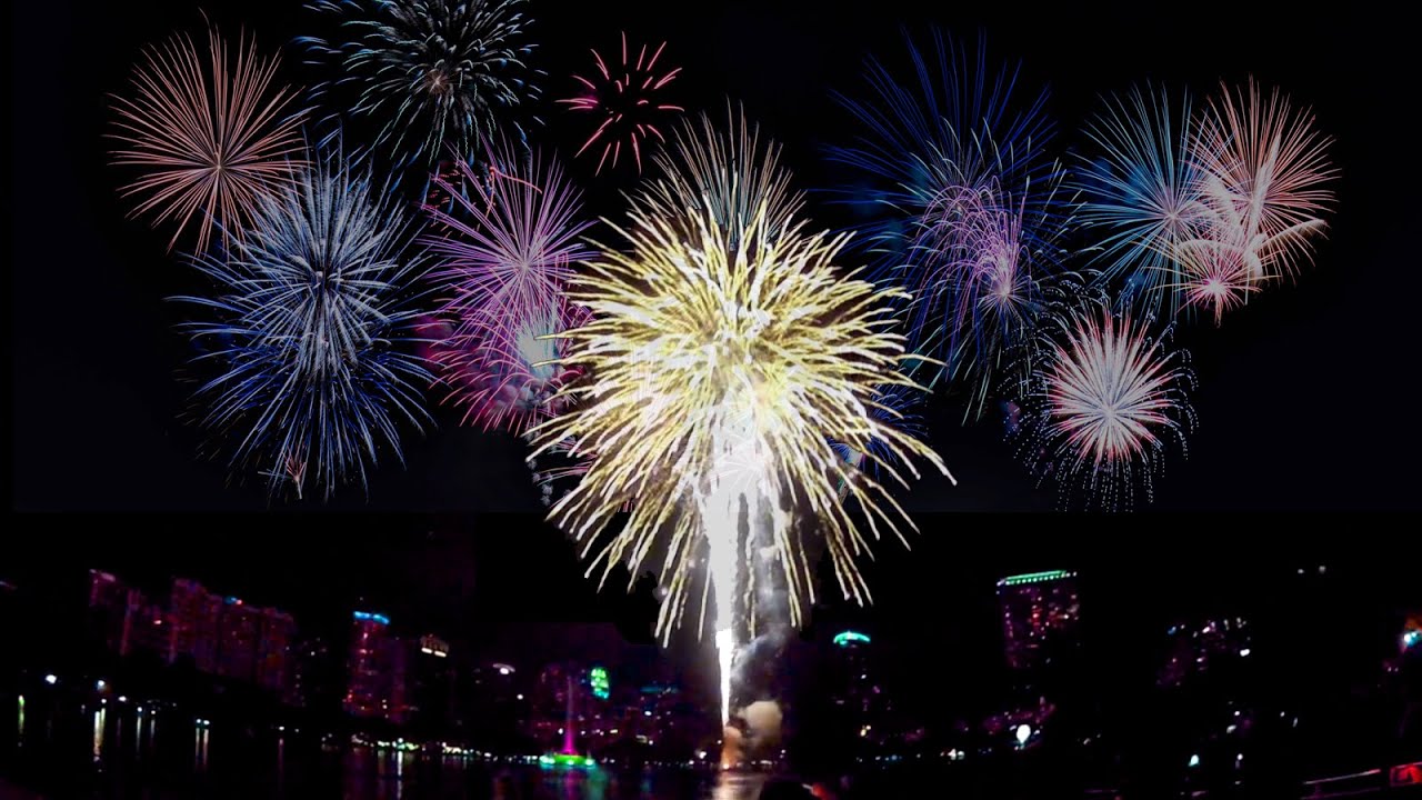 Lake Eola Park 2016 Fountain Fireworks Show (HD) - YouTube