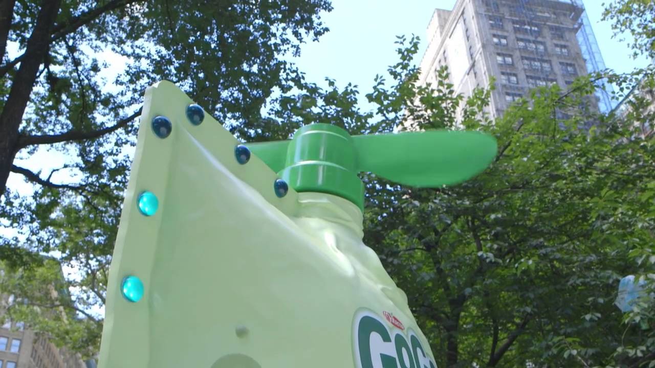 GoGo squeeZ Goodness Machine - YouTube