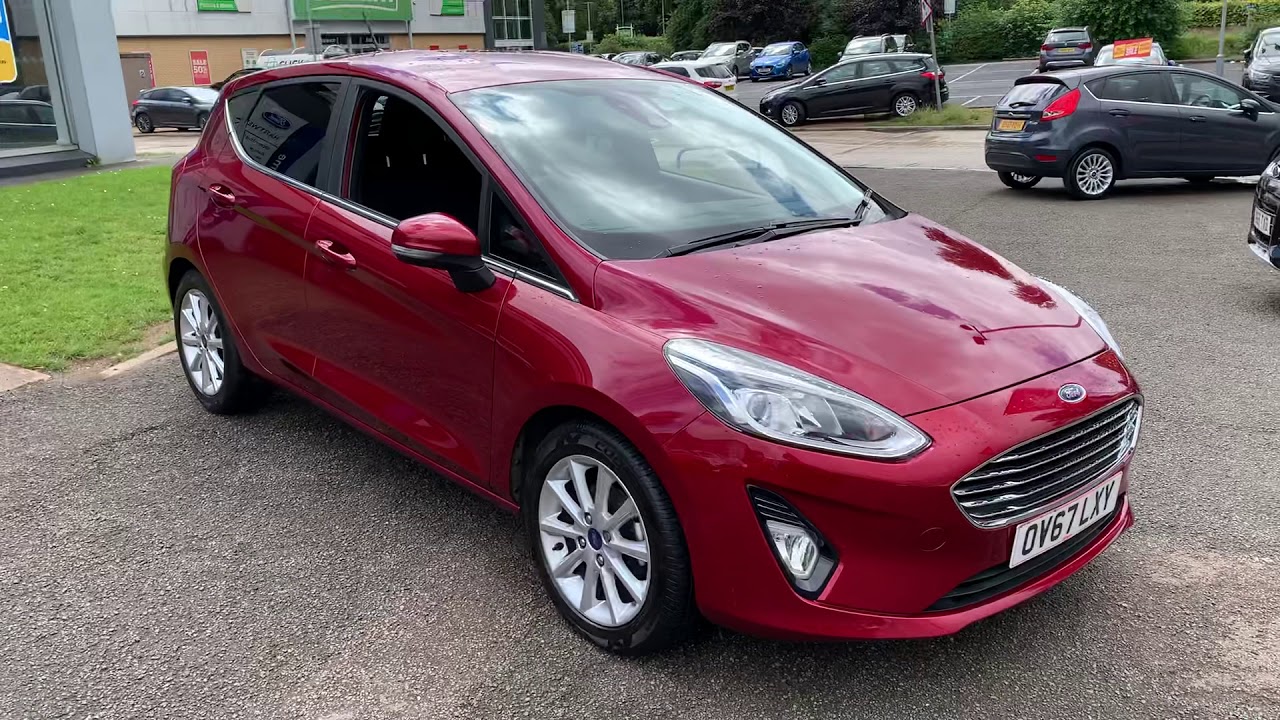 Ford Fiesta Titanium - YouTube