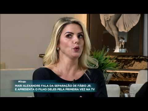 Mari Alexandre revela que namorou com o cantor Leandro: \