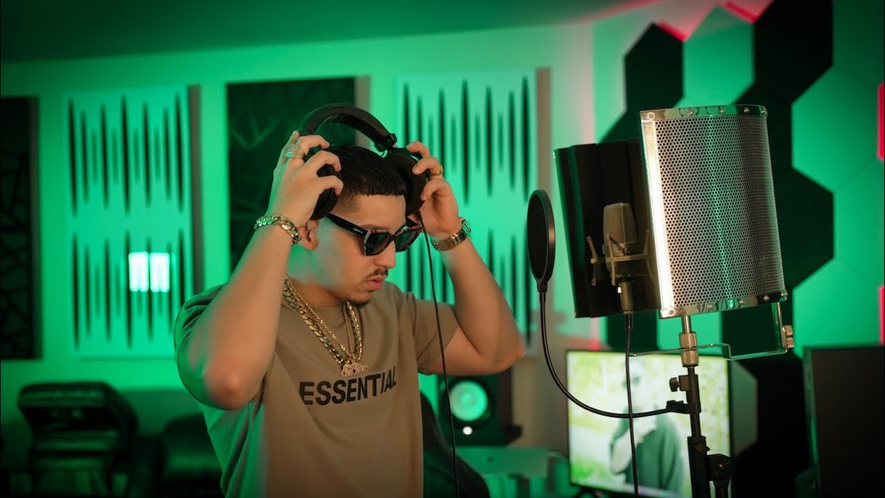 Relacion Abierta by El Chino Roberto - (Video Oficial) - YouTube