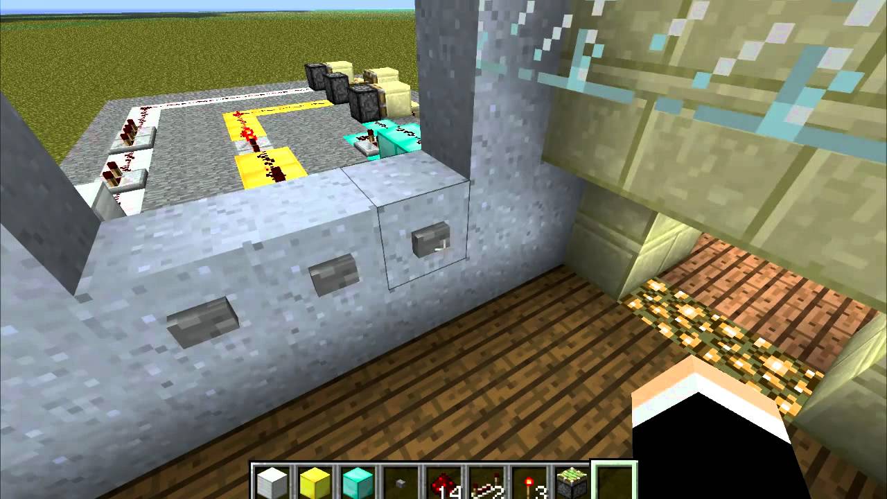 Minecraft Redstone - Timed Locked Door - Redstone Game - YouTube