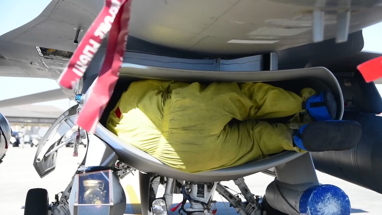 F-16 Engine Inlet Inspection at Tyndall - YouTube