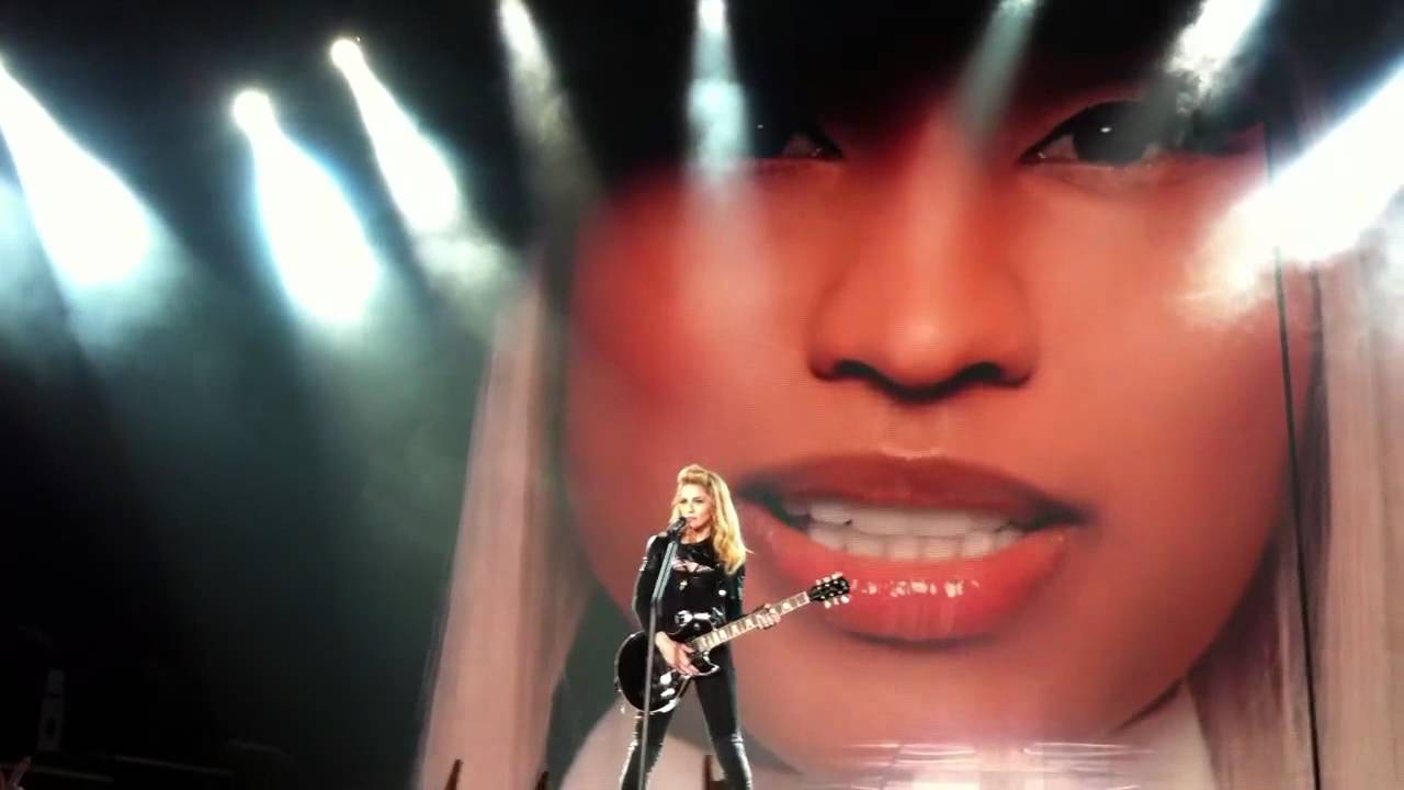 Nicki Minaj announces Rachel Lester as the new queen of pop - YouTube