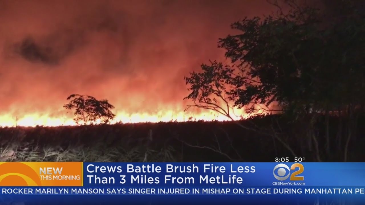 Crews Battle Brush Fire Near MetLife Stadium - YouTube