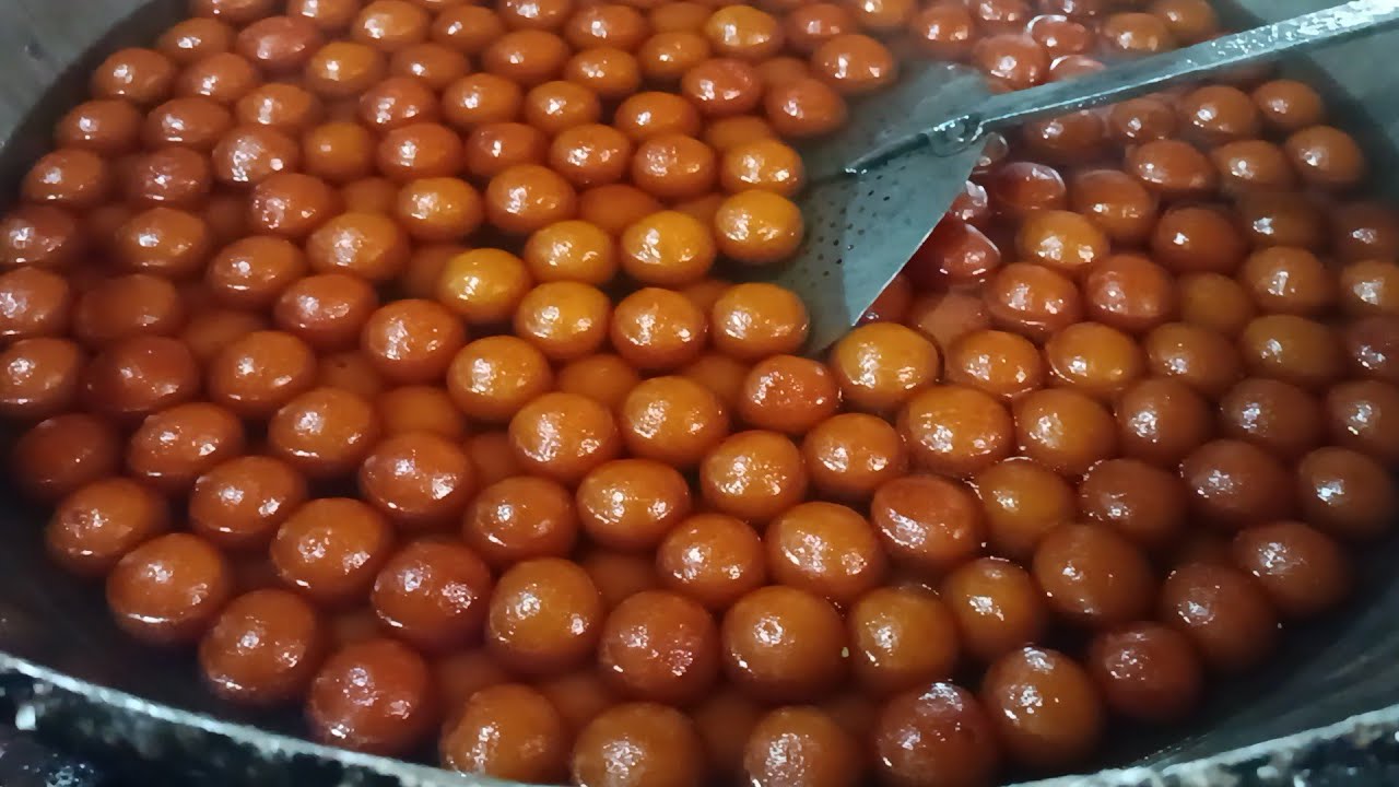 halvai style mava Gulab Jamun ki recipe | Raj Halwai Recipe - YouTube