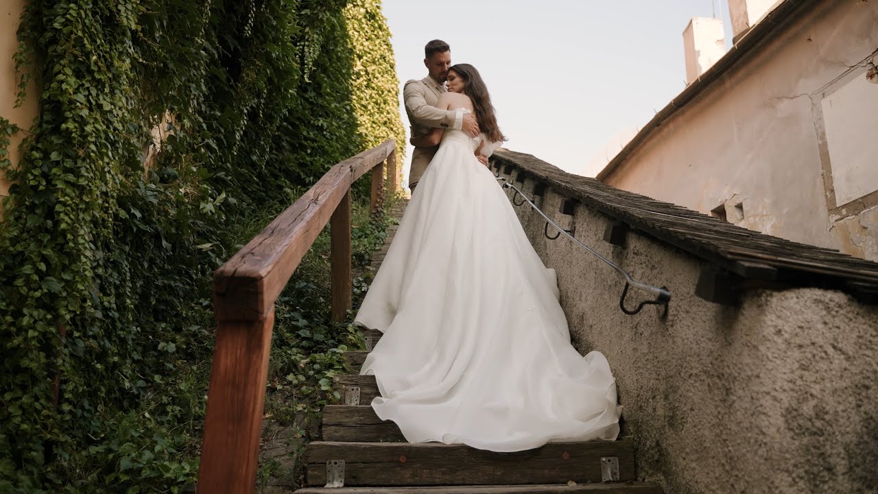 Laura a Martin - SVADOBNÝ KLIP | Rudhan Kriváň - YouTube