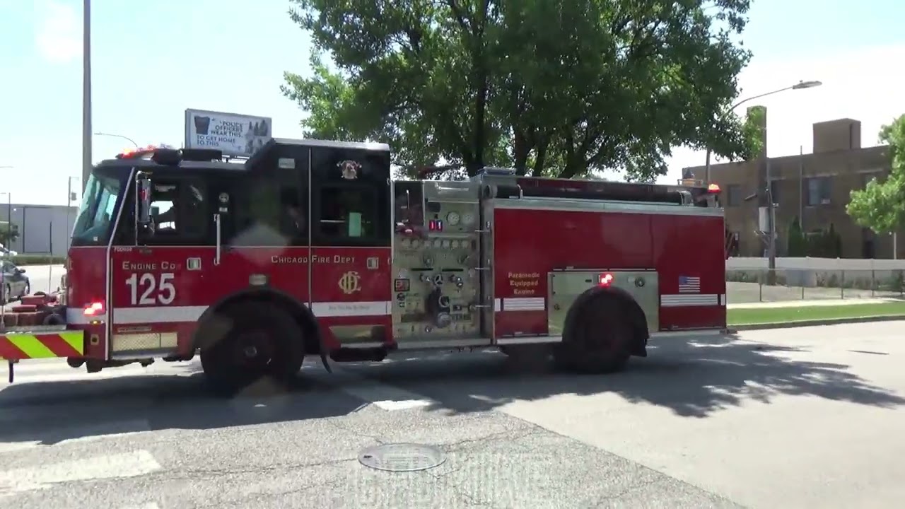 Chicago Fire Department Engine 125 and truck 53 Responding - YouTube