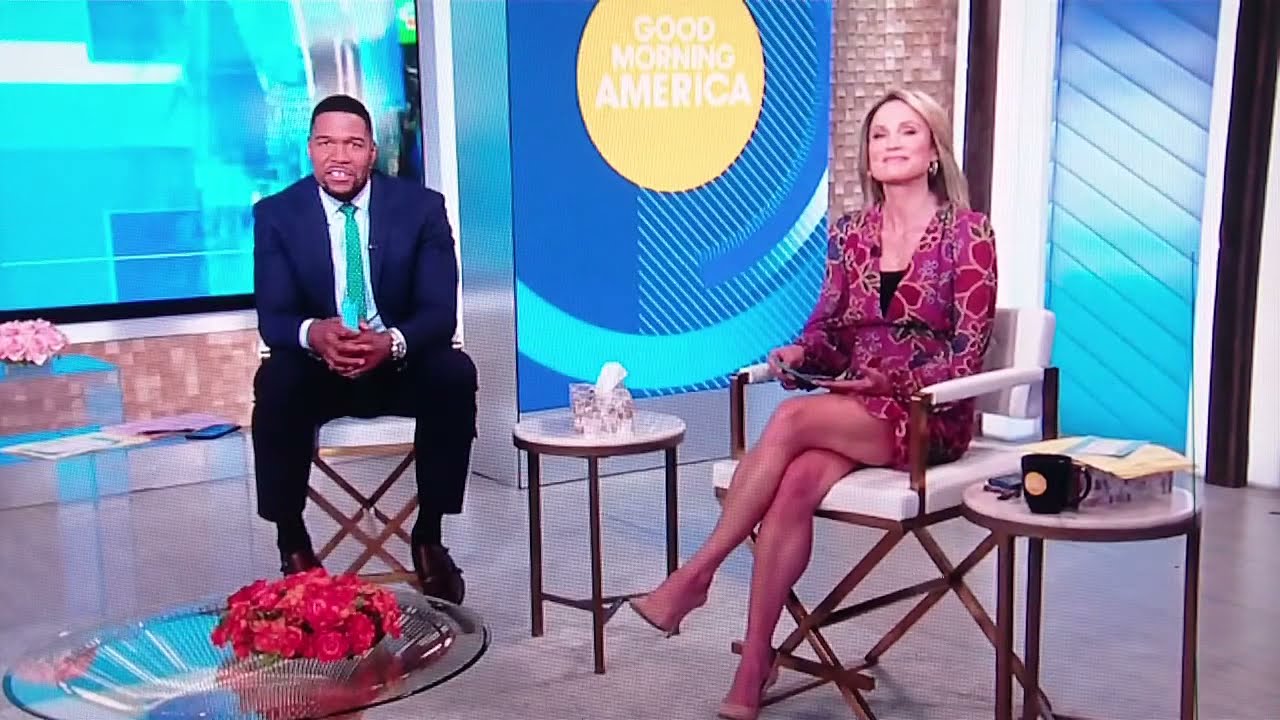 Good Morning America, Legs of Amy Robach - YouTube