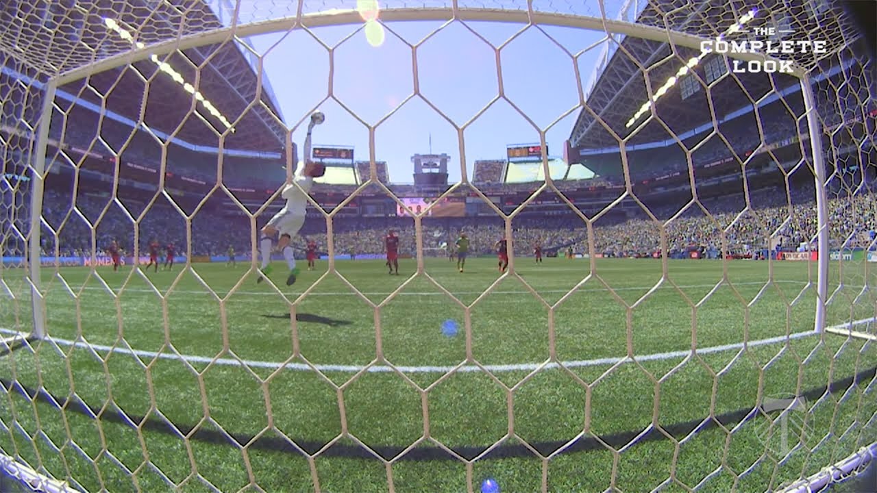 The Complete Look | Jake Gleeson goes airborne for save against Seattle ...