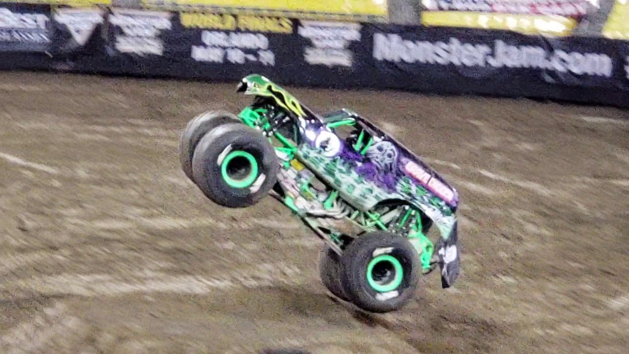 Monster Jam #3 - YouTube