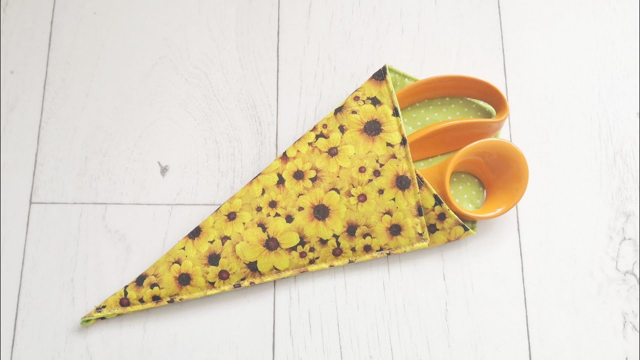 Quick and Easy DIY Scissor Cover with Just Two Squares of Fabric ...
