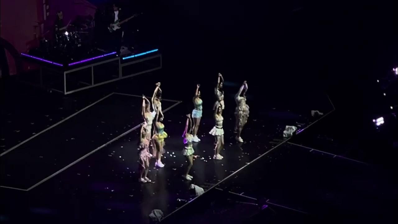 Alcohol-Free (live band ver.) - TWICE Las Vegas live ‘Ready to be Once Again’ full group fancam ...