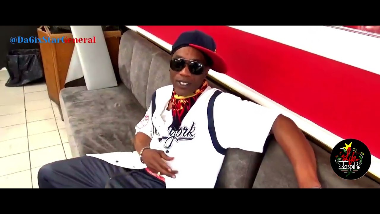 Da 6ix Star General Freestyle drive to Hair's De Groove - YouTube