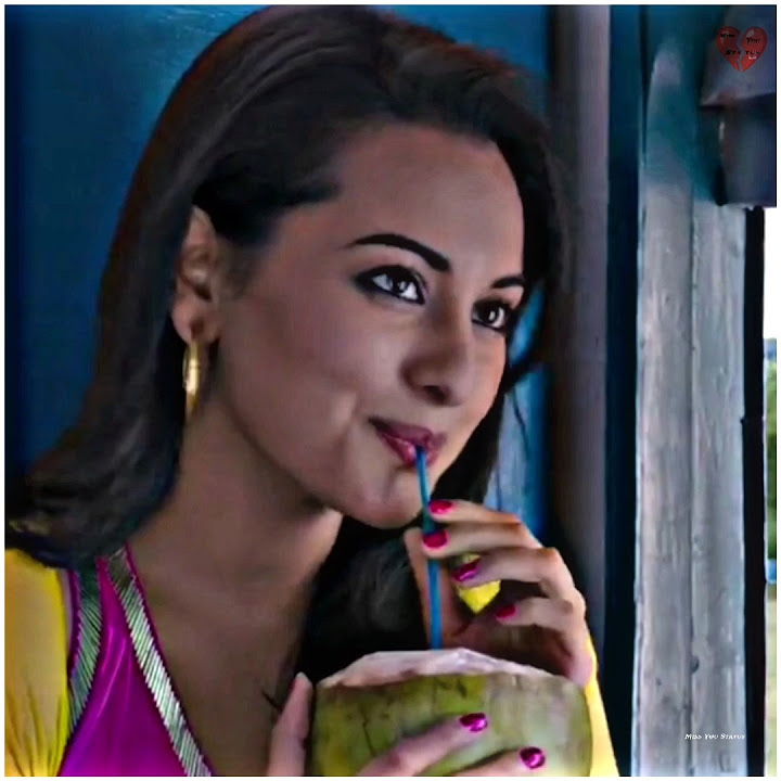 😂 Ladki ke liye kuchh bhi 🤣 || Boy rocked 😎 Girl shocked 😲 || boy funny moment 😅#shorts - YouTube