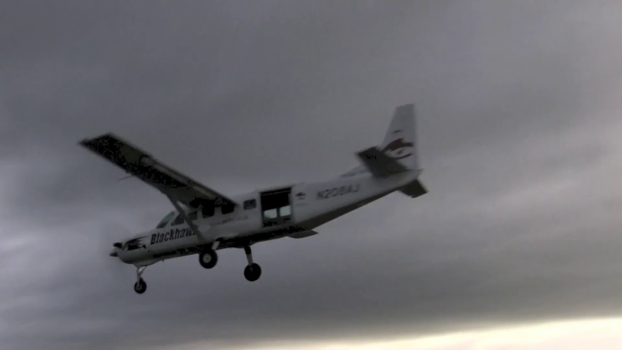 Aircraft in the world non copyright vieo - YouTube