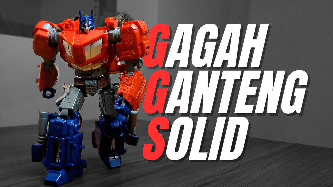 SOLID! | Studio Series Gamer Edition WFC Optimus Prime - YouTube