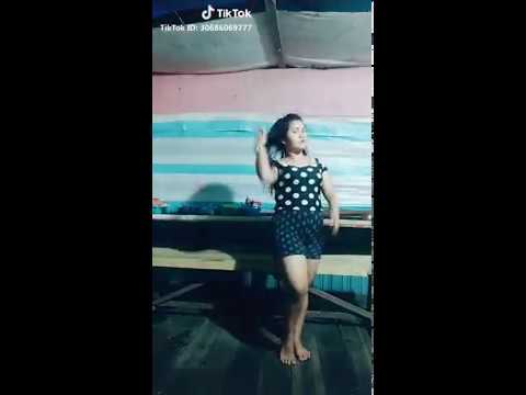 Tik tok goyang memek tembem - YouTube
