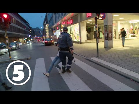 Tunnelbanan | Misshandel på Drottninggatan/Mäster Samuelsgatan i Stockholm