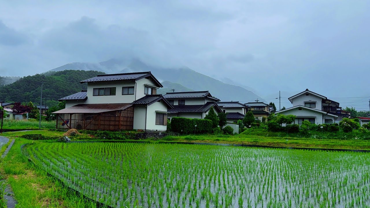 Japan Paradise Rainy Day in Heavenly Beautiful Japanese Villages ...