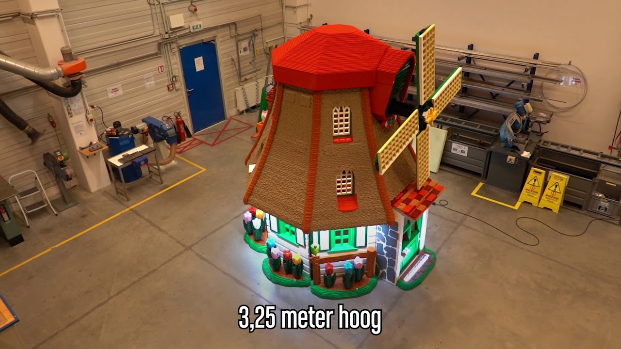 LEGO flagship store Amsterdam - YouTube