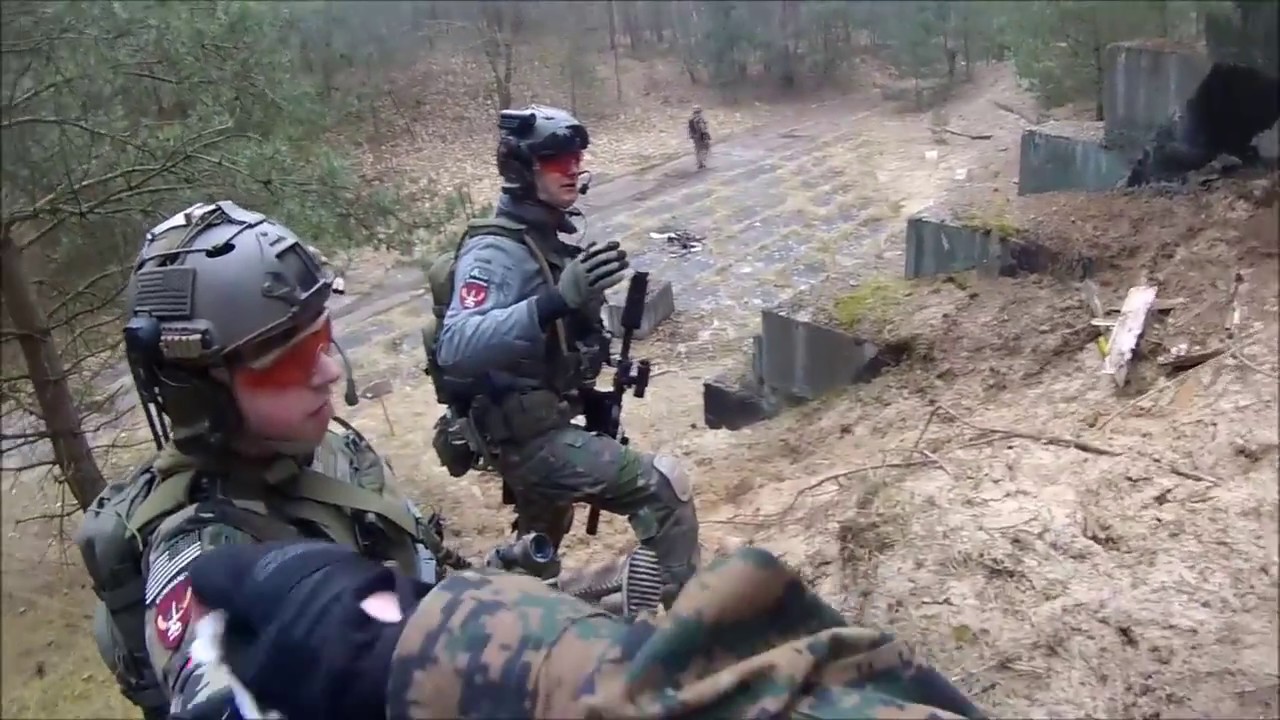 Airsoft Medic@work Blackfield The Mission 05 03 2016 - YouTube