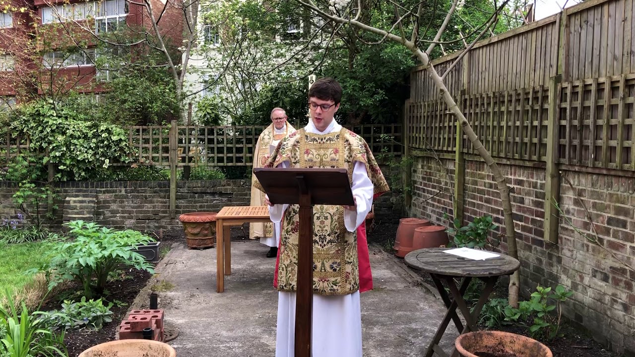 The Exultet - YouTube