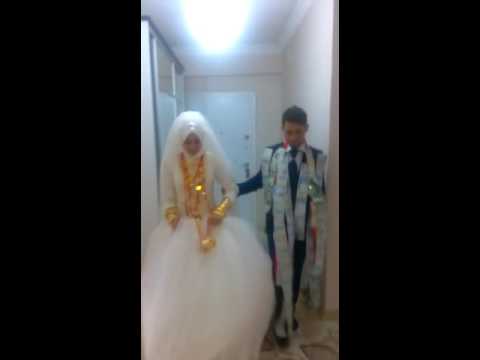 AŞİRET DÜĞÜNÜ BÖYLE OLUR-- MUŞ'TA SEVİLEN İŞ ADAMI M ŞAH KARAKAYA'NIN OĞLUNUN MUTLU GÜNÜ