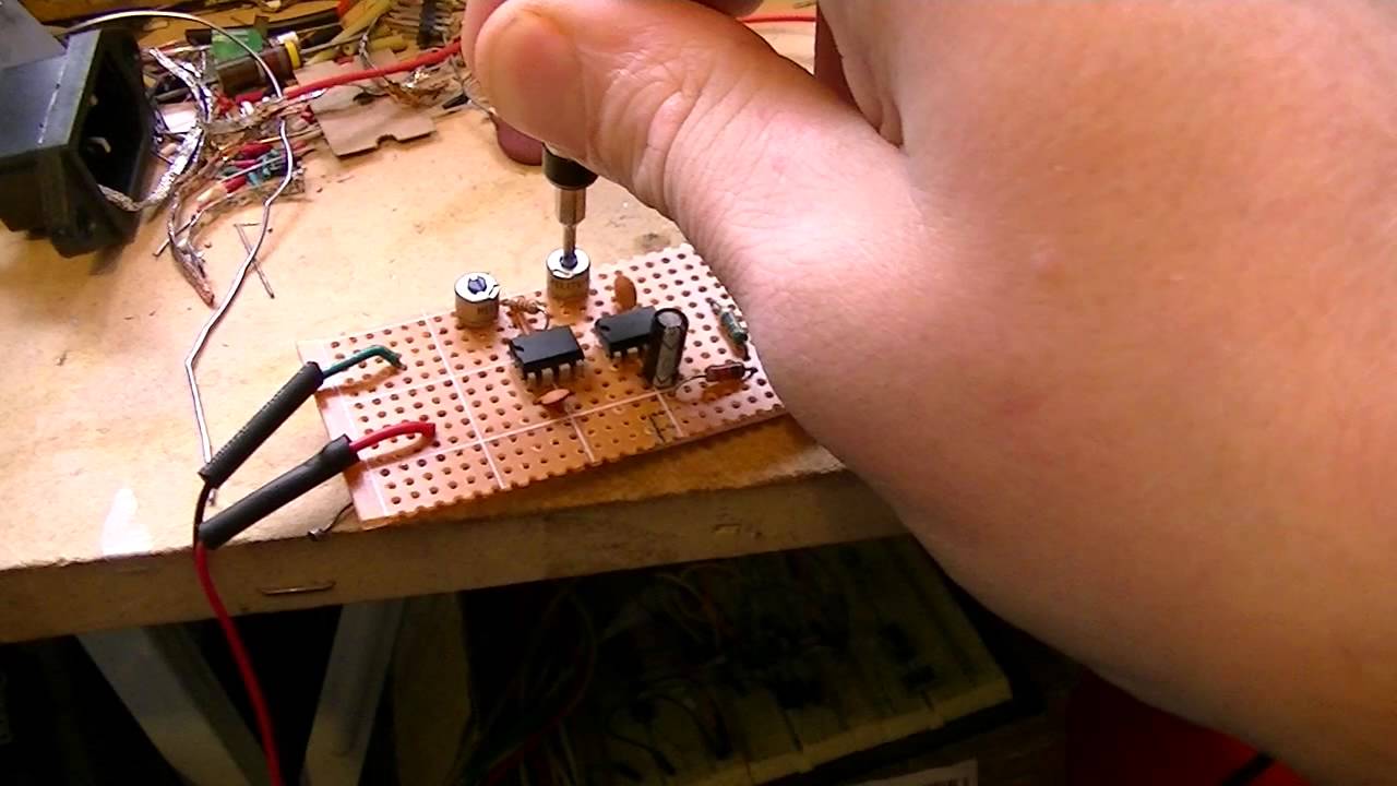 555 Timer Atari Punk Console Build - YouTube