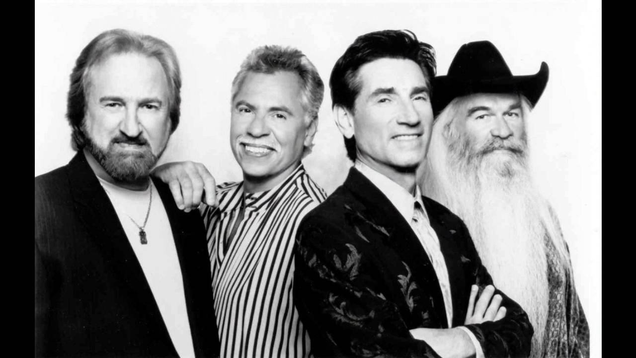 BASS SINGER RICHARD STERBAN - YouTube